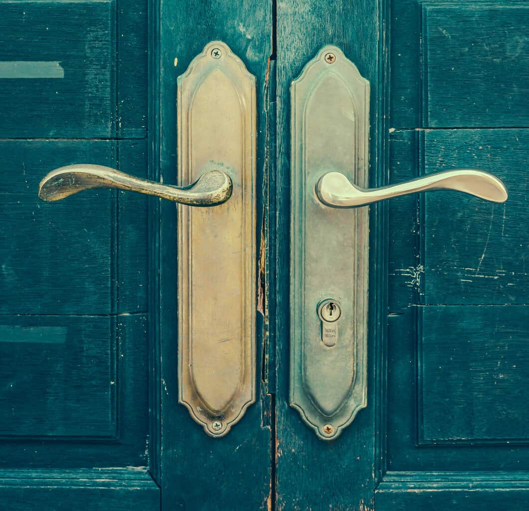 How To Make Doors Look Antique (DIY Guide)